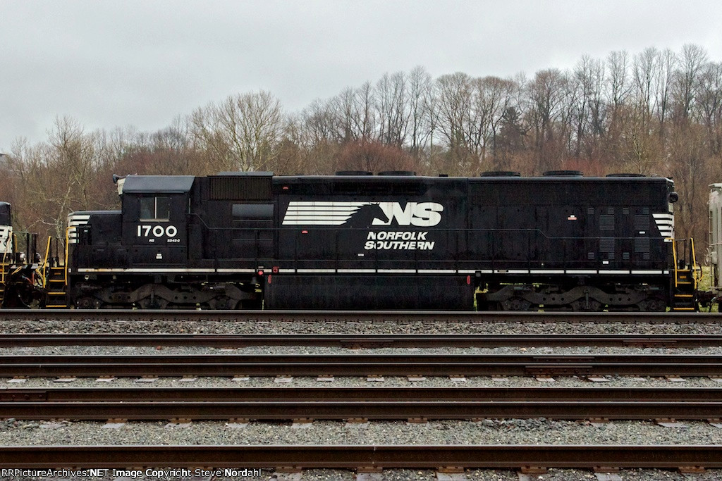 NS-M9G